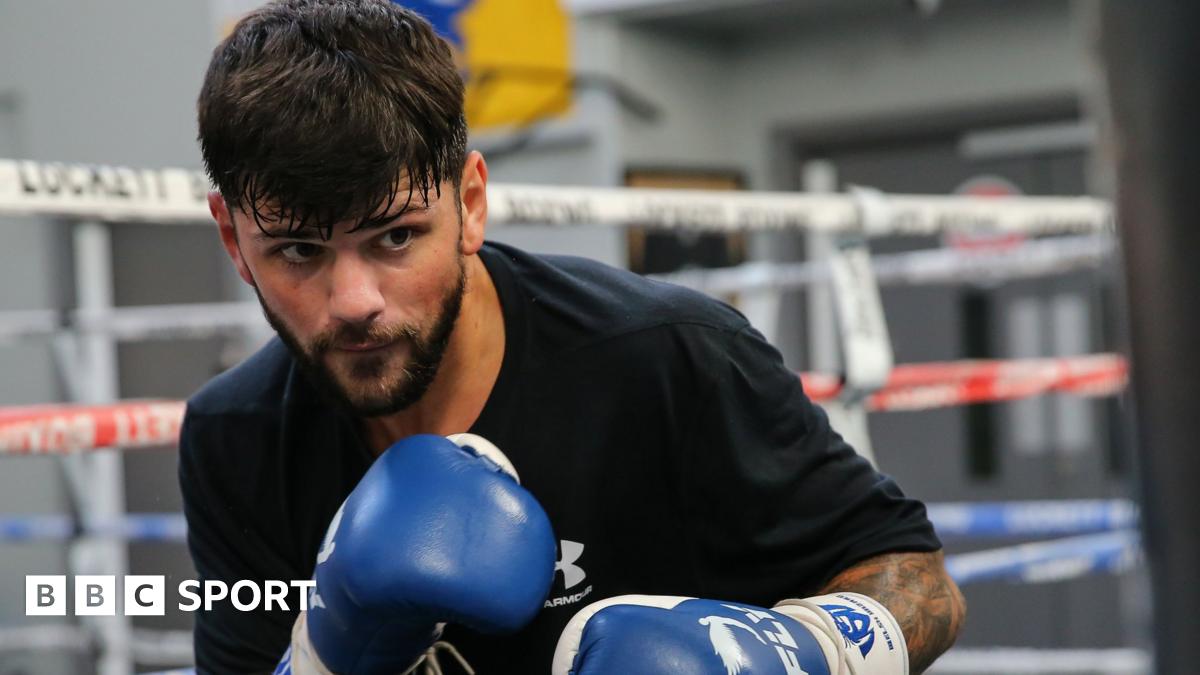 Joe Cordina: Welsh boxer looking to make up for lost time - BBC Sport