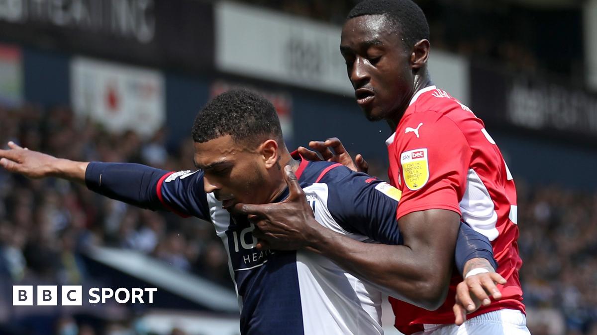 Jason Sraha: Shrewsbury Town sign former Barnsley defender - BBC Sport