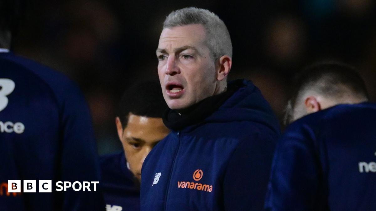 Aaron Downes rallies Torquay United after 10-point deduction - BBC Sport