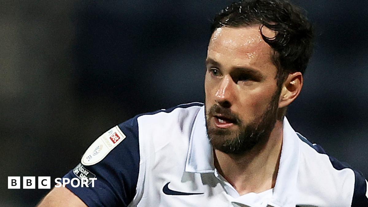 Greg Cunningham: Preston North End defender signs new two-year deal ...