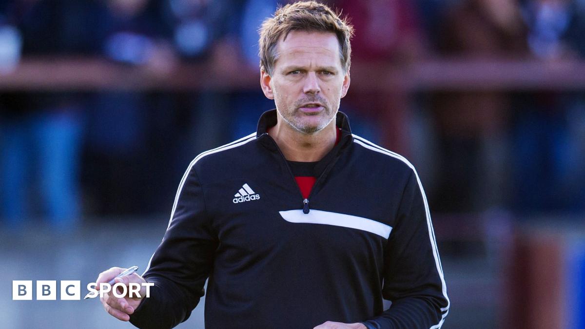 Scott Booth: Glasgow City's new head coach targets next level - BBC Sport