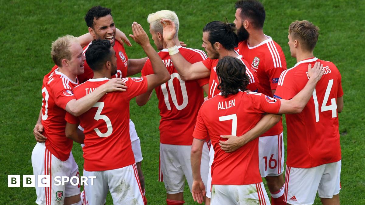Euro 2016: Wales - friends & brothers - ready to seize moment against ...