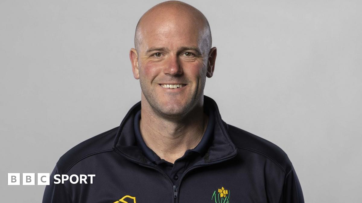 Glamorgan Cricket: Coach Harrison to miss three games - BBC Sport