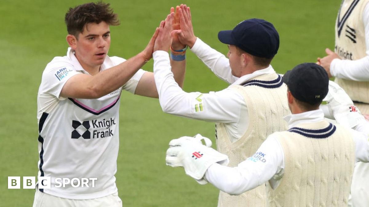 County Championship: Middlesex beat Bears inside three days at Edgbaston - BBC Sport
