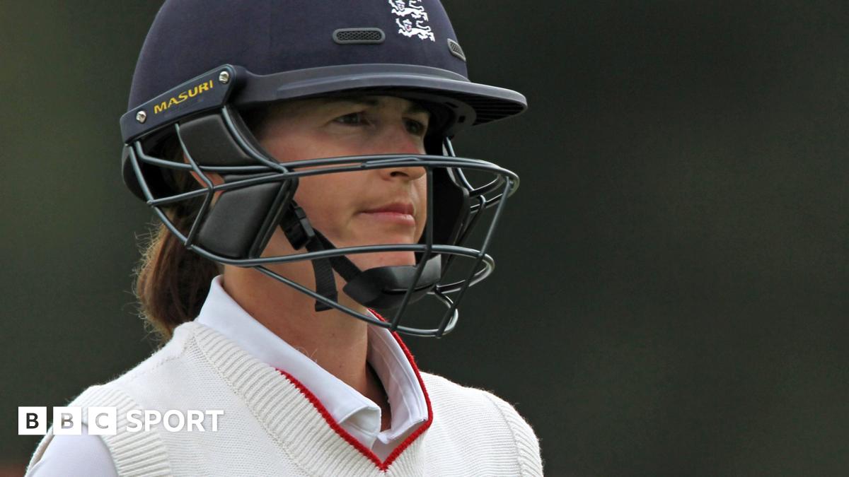 Lydia Greenway: Kent name ex-England batter as player-coach of women's ...