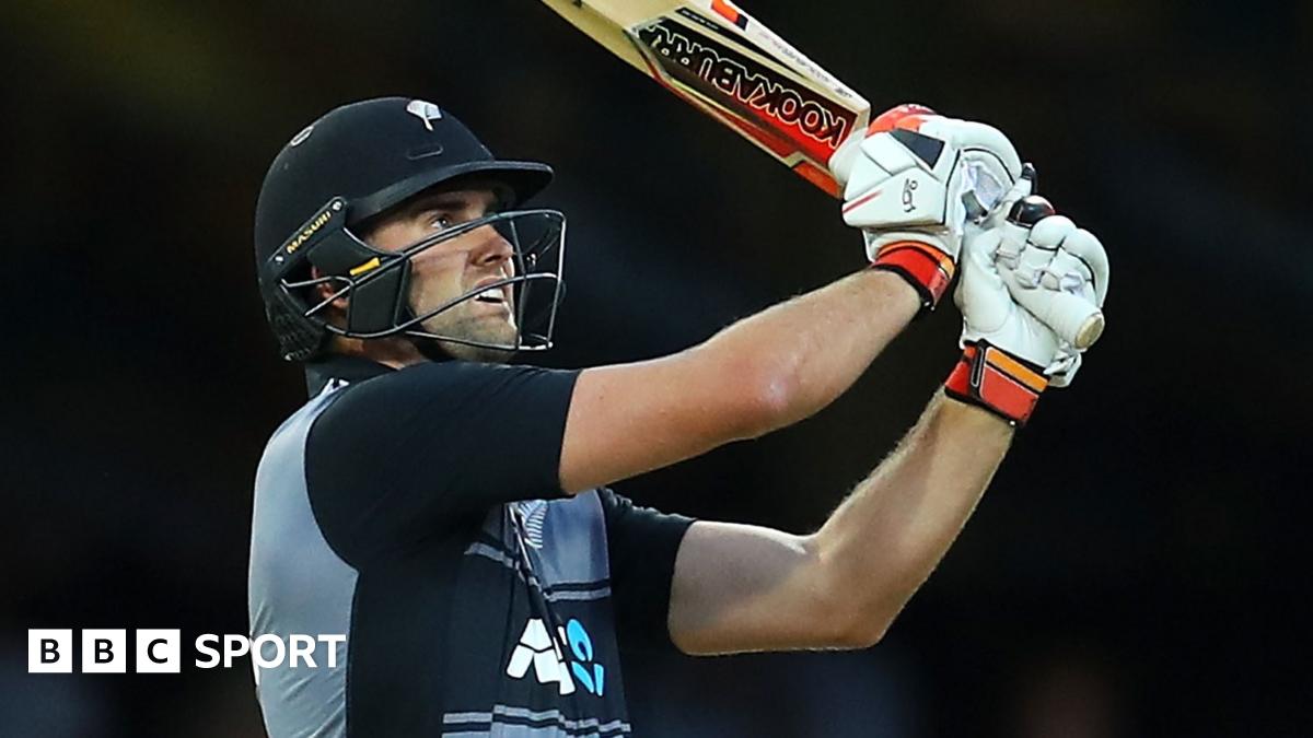 Tom Bruce: Sussex sign New Zealand batsman for T20 Blast - BBC Sport