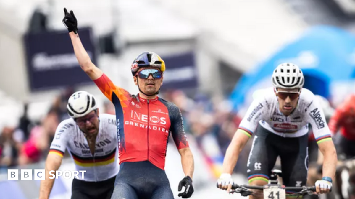 Tom Pidcock: Briton races from back to claim short-track race World ...