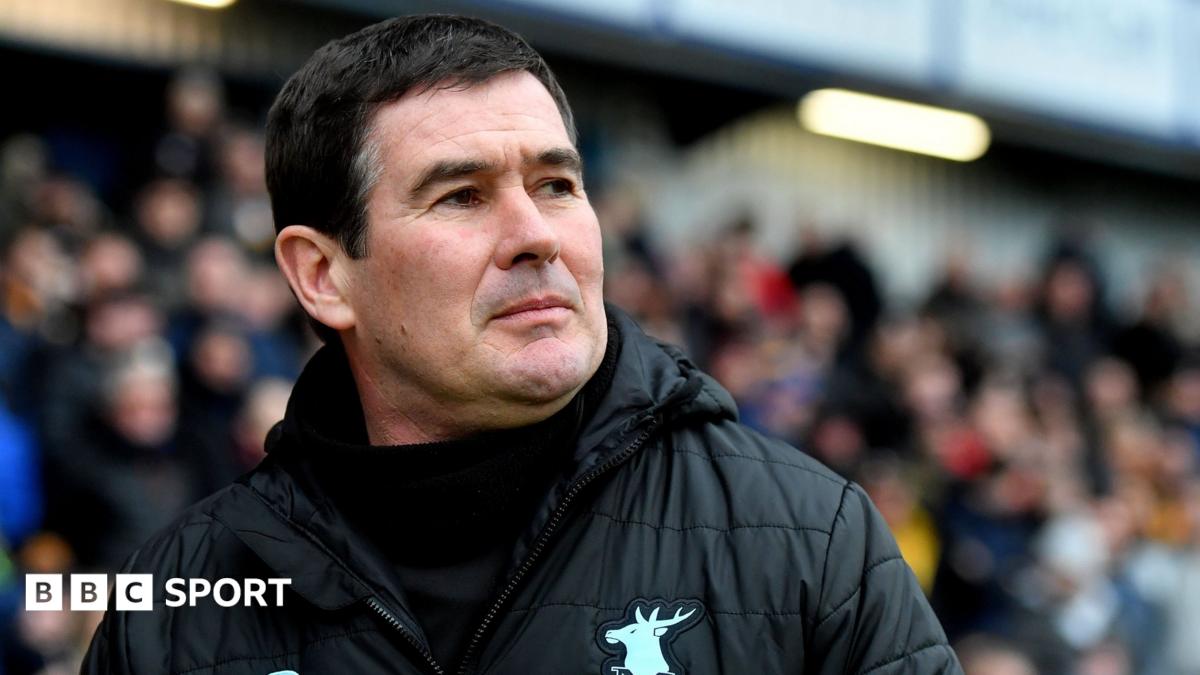 Nigel Clough: Mansfield Town boss calls for greater 'flexibility' with ...