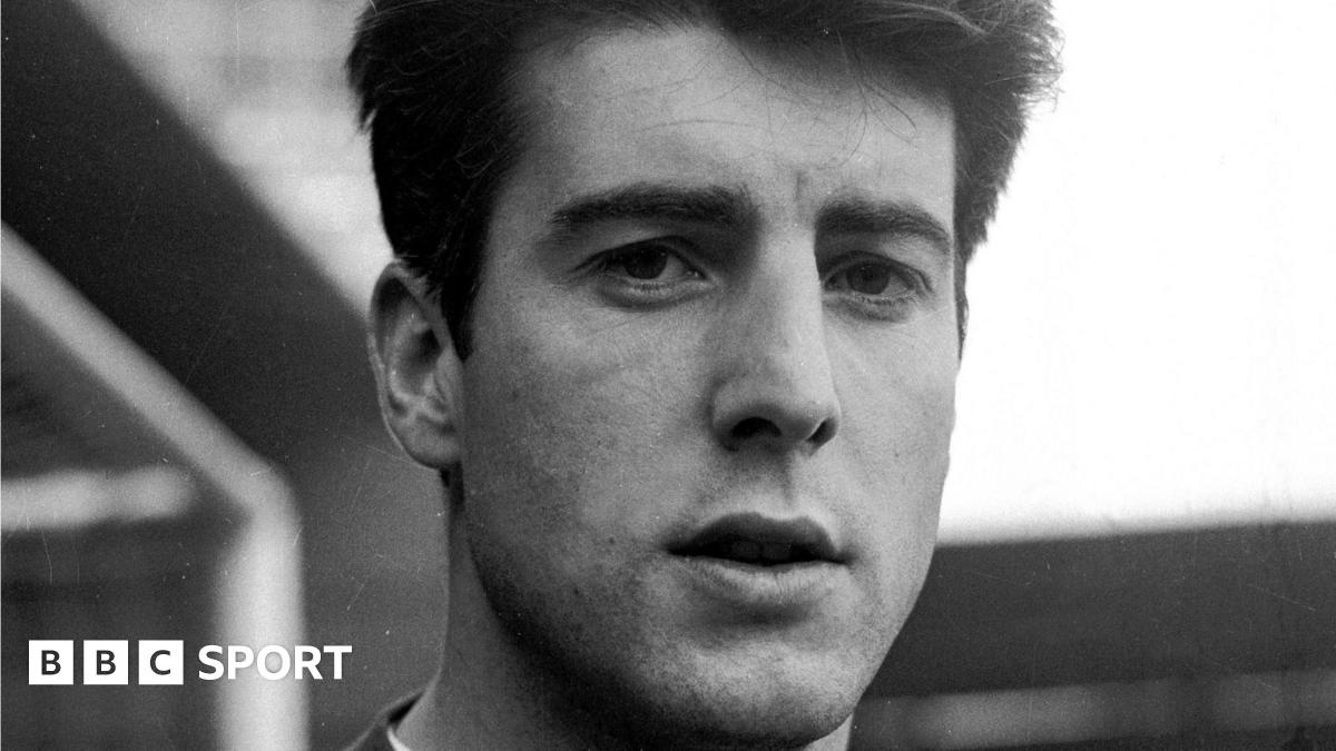 Ken Mulhearn: Ex-Manchester City and Shrewsbury Town goalkeeper dies ...