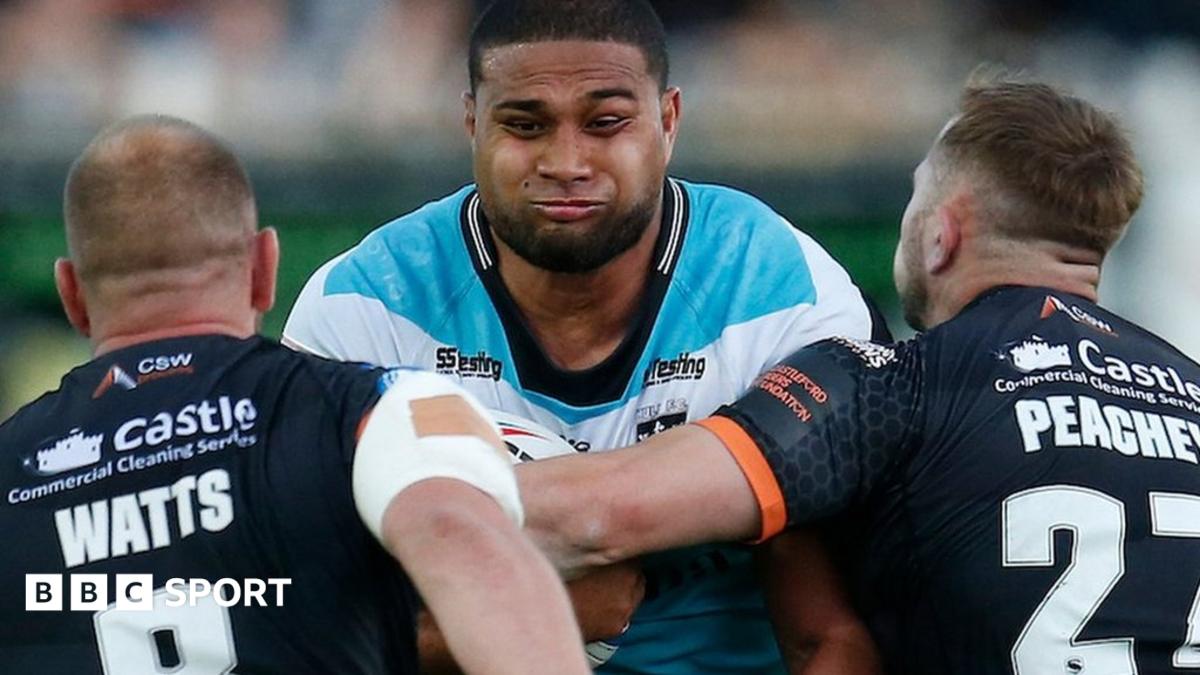 Chris Satae: Hull FC prop signs new contract with Black and Whites ...