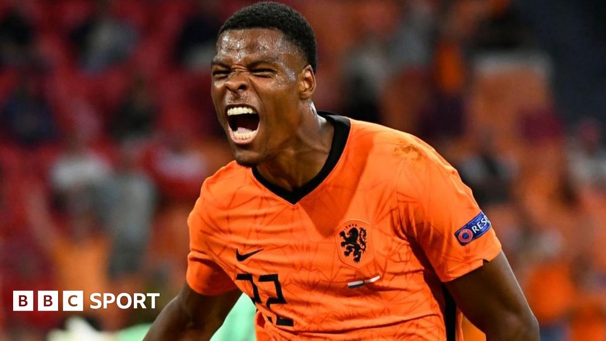 Denzel Dumfries: From Aruba and amateur football to starring for the ...