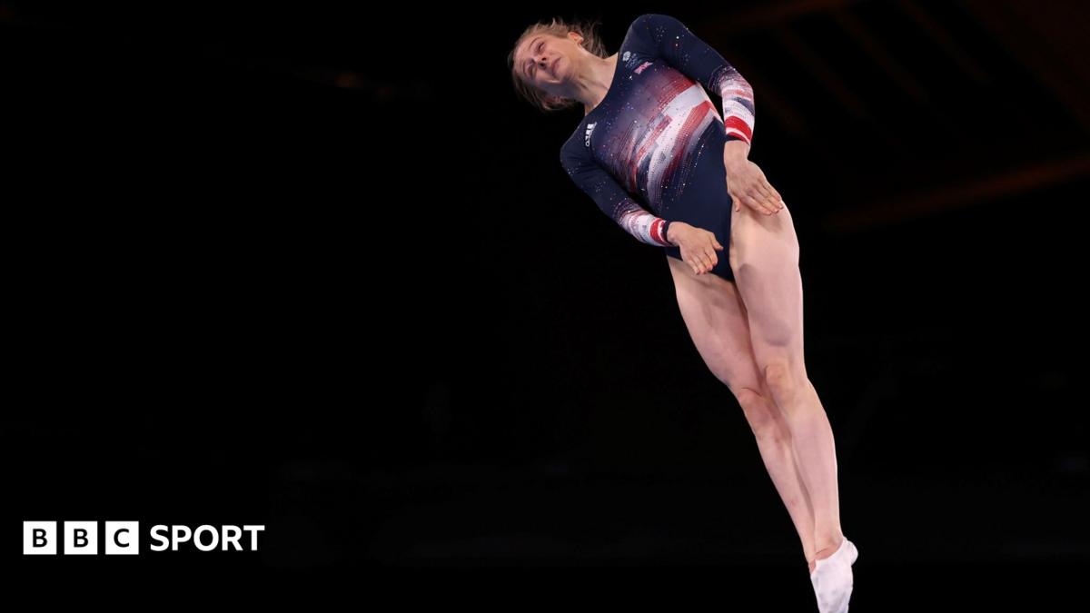 GB's Bryony Page wins trampoline world title - BBC Sport