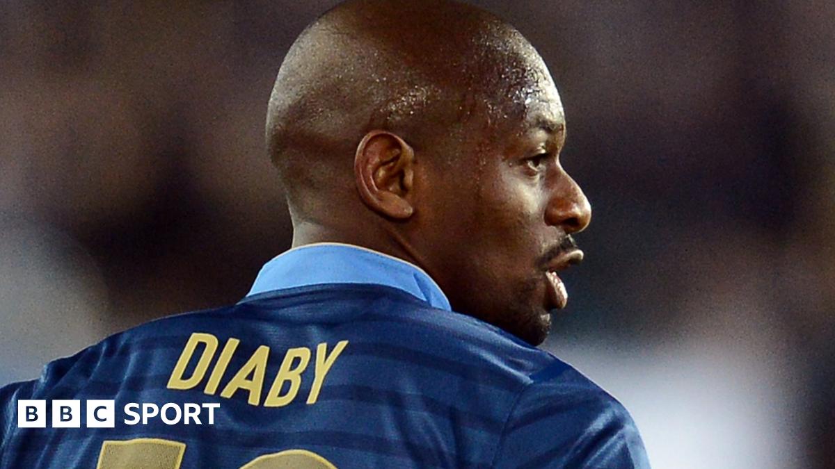 Abou Diaby: Injury prone ex-Arsenal man back after 506 days - BBC Sport