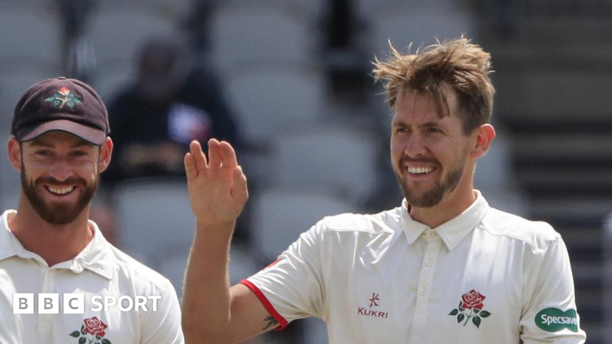 Tom Bailey: Lancashire reward bowler with new contract - BBC Sport