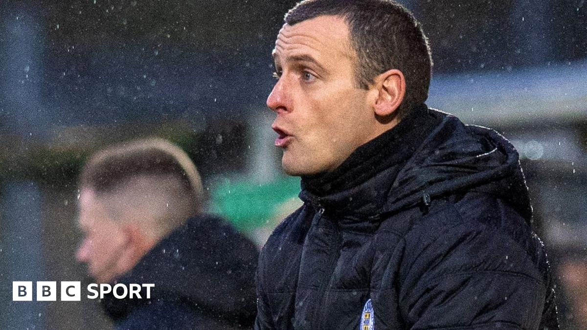 Oran Kearney: St Mirren boss 'would be mad to leave' - CEO Tony ...
