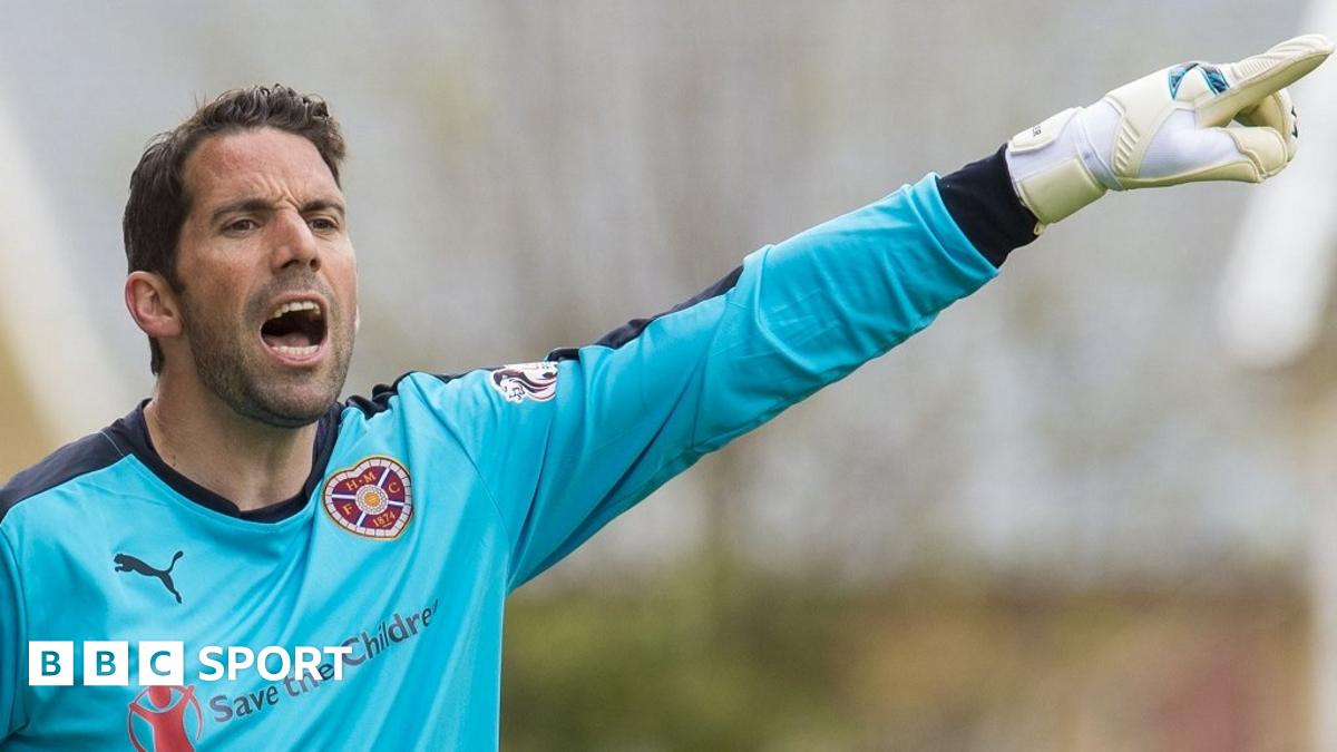 Hearts release Neil Alexander and seek new goalkeeper - BBC Sport
