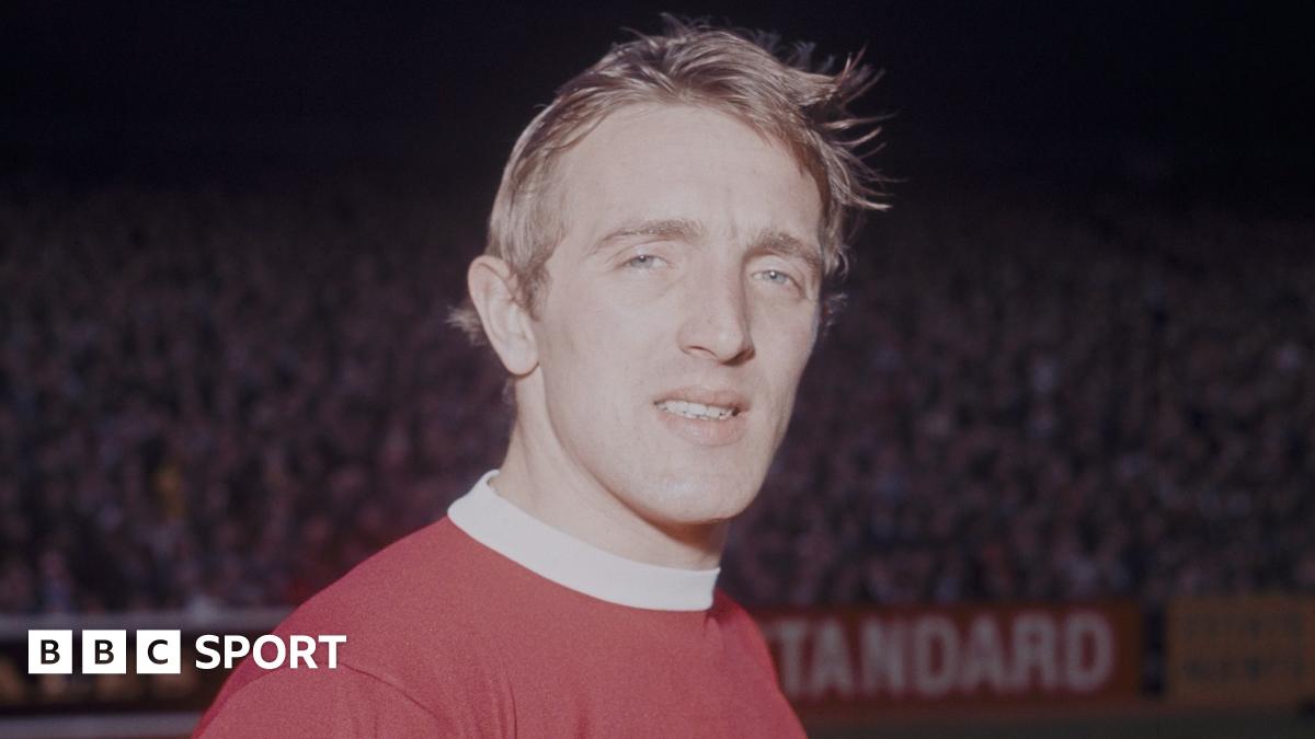 Peter Thompson: Former Liverpool, Preston and Bolton winger dies ages ...