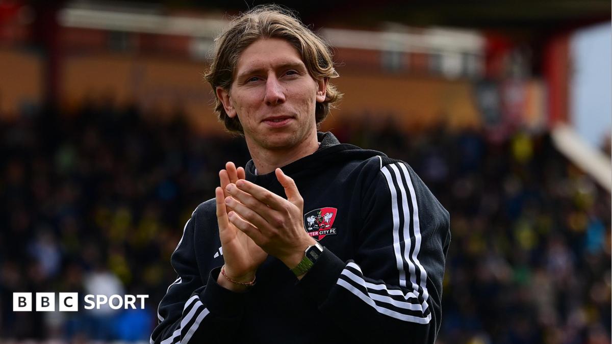 Wycombe sign Exeter defender Alex Hartridge and hand Garath McCleary ...