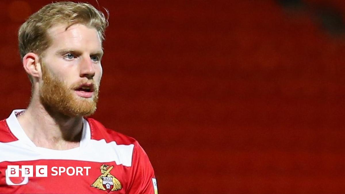 Josh Sims: Doncaster Rovers re-sign Southampton winger on loan - BBC Sport
