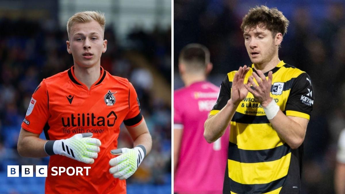 Crawley Town sign Matthew Cox and Rory Feely - BBC Sport