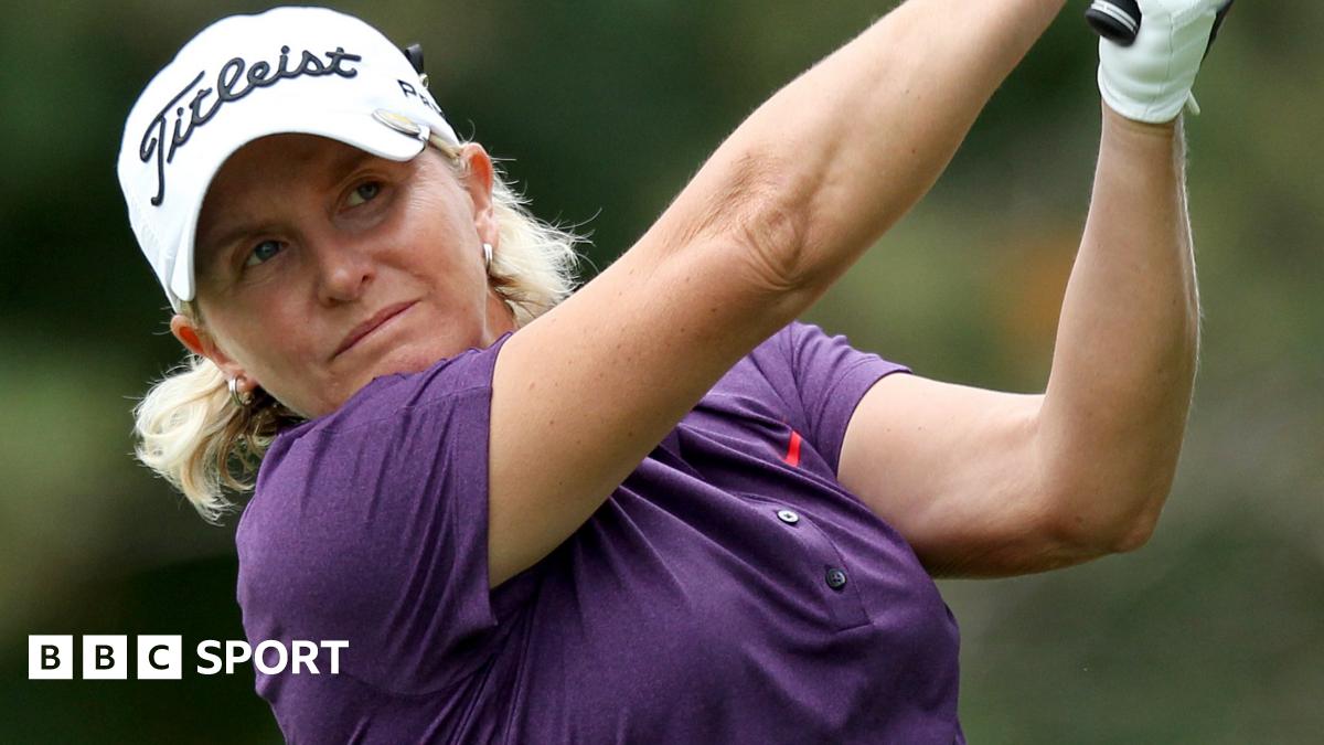 Lotte Championship: Becky Morgan one shot off lead in round two - BBC Sport
