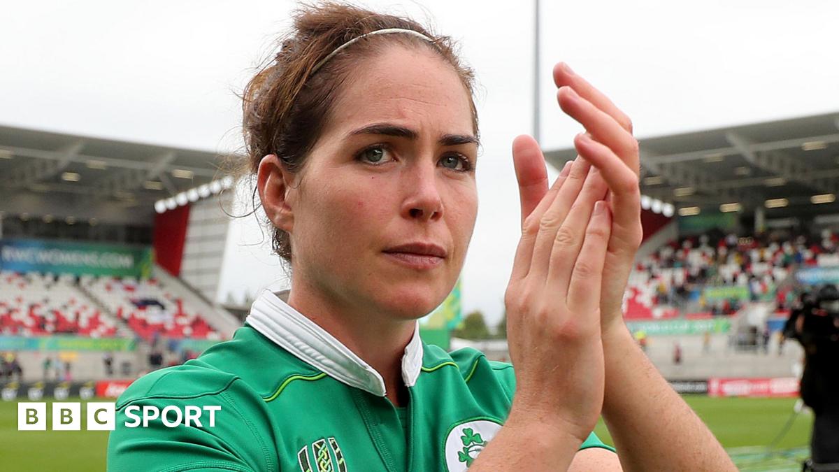 Nora Stapleton among Ireland women retirements after World Cup - BBC Sport