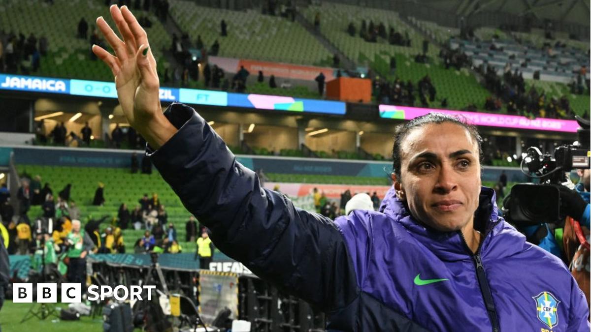 Marta: Is Brazil legend's incredible career coming to an end? - BBC Sport