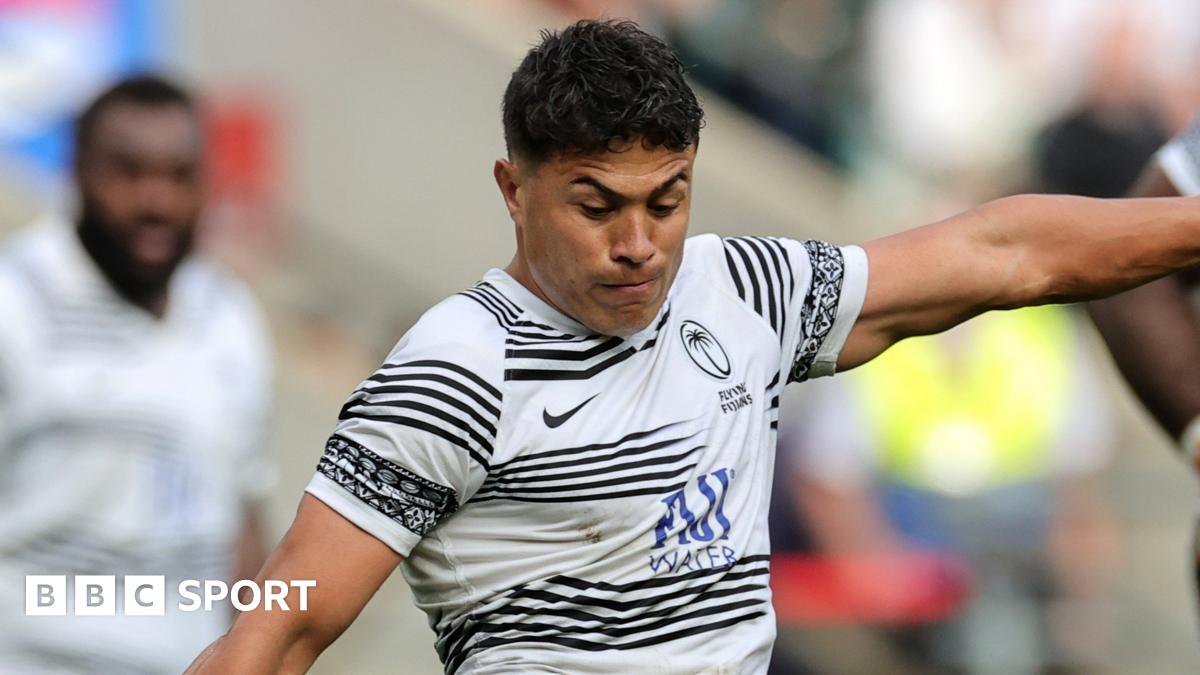 Caleb Muntz: Fiji fly-half ruled out of Rugby World Cup - BBC Sport