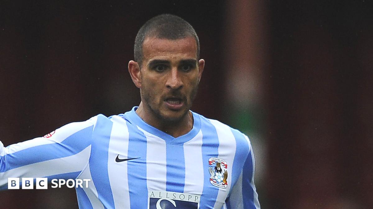 Marcus Tudgay: Coventry City forward signs new one-year deal - BBC Sport