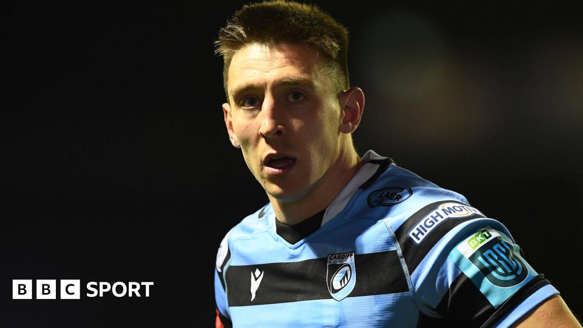 Josh Adams: Wales wing says he is staying with Cardiff - BBC Sport