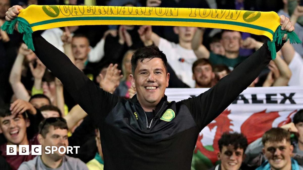 Caernarfon 'disappointed' and 'frustrated' over fan ban - BBC Sport