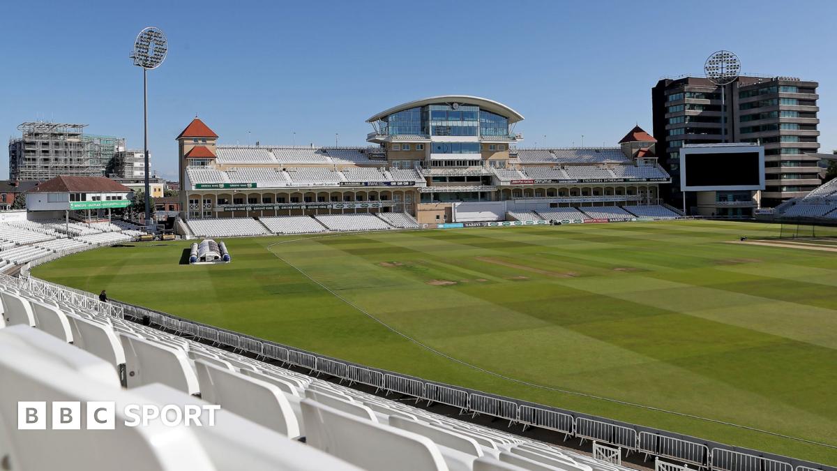 Ben Compton: Nottinghamshire batsman agrees one-year deal - BBC Sport