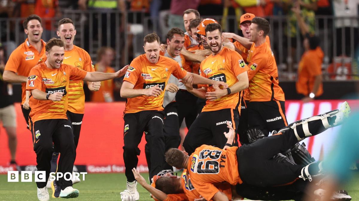 Big Bash final: Perth Scorchers beat Brisbane Heat to win fifth title ...