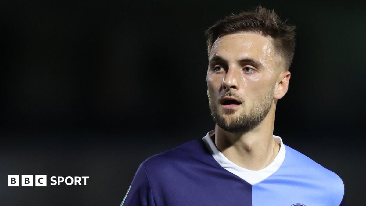 Lewis Wing: Reading sign Wycombe Wanderers midfielder on three-year ...