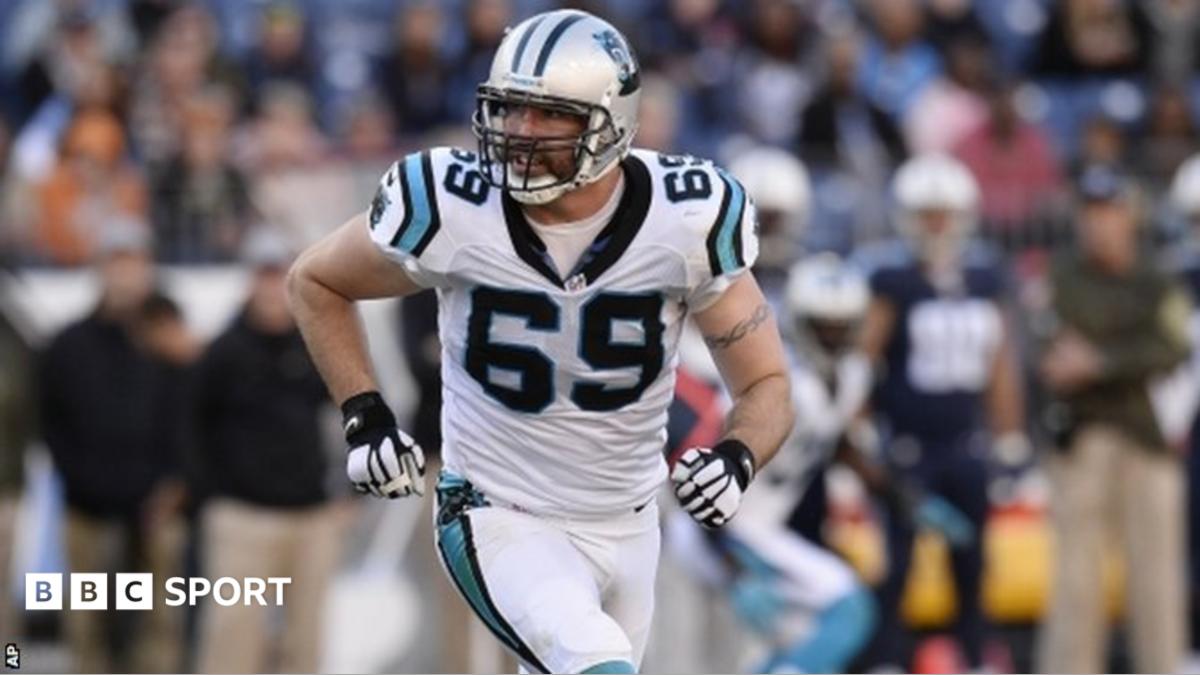 Jared Allen: Minnesota Vikings give NFL veteran one-day contract - BBC ...
