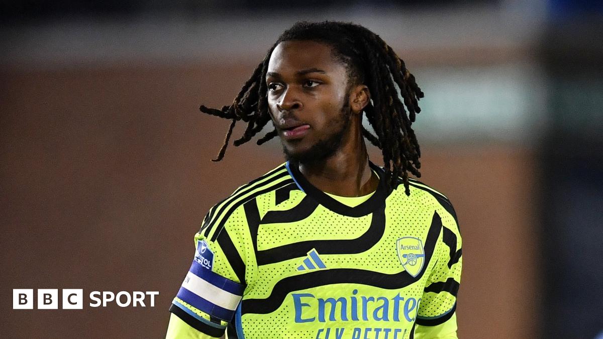 Zane Monlouis: Arsenal defender joins Reading as Caylan Vickers and ...