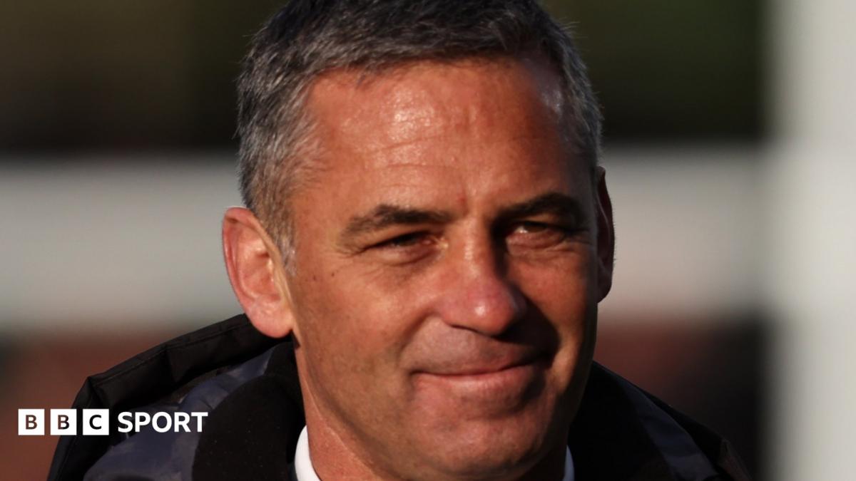 Glasgow Warriors: Franco Smith is United Rugby Championship coach of ...