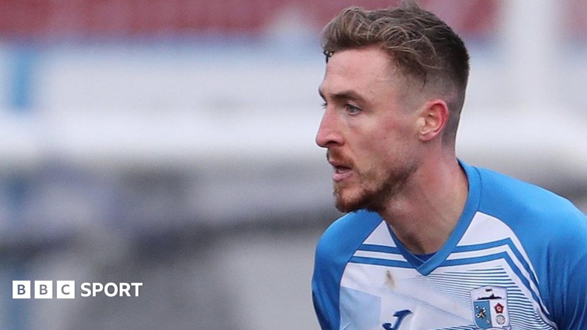 Tom Beadling: Barrow midfielder expected to miss two months with knee ...