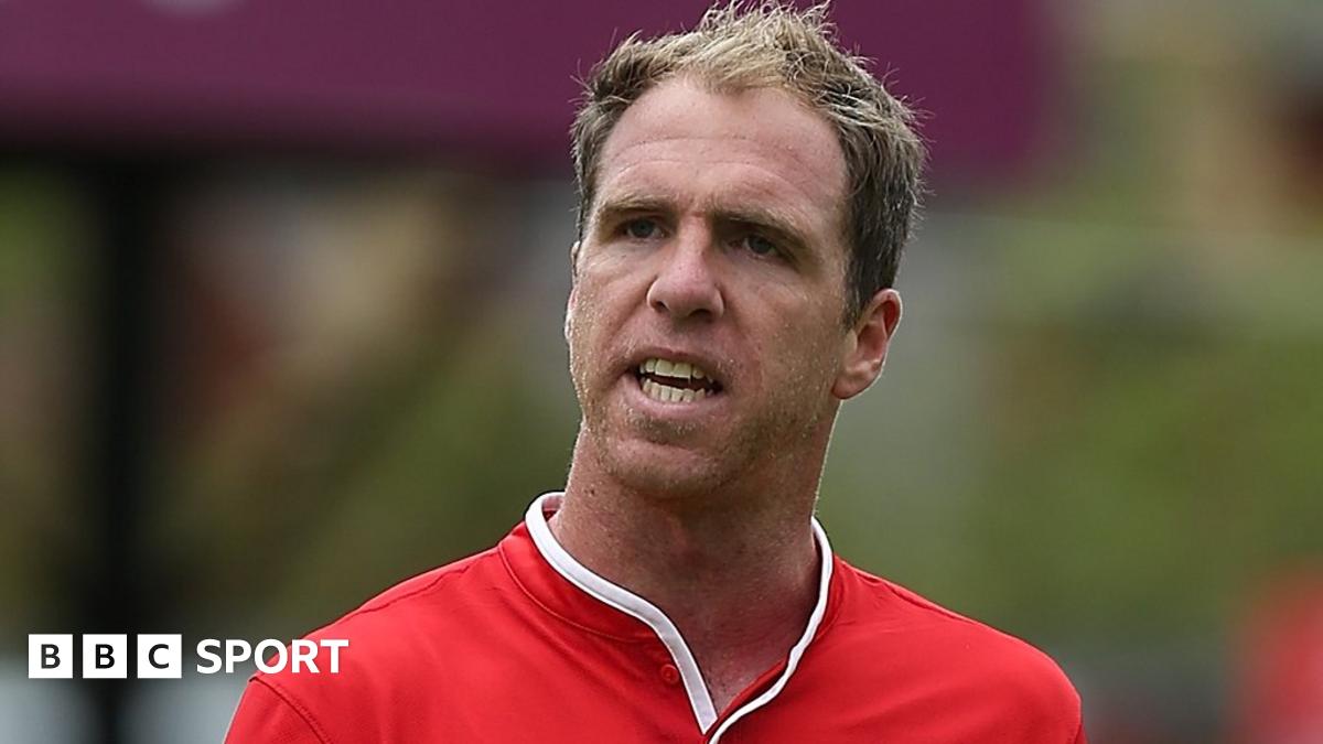 Keith Lowe: Macclesfield Town sign ex-Wolves and Burnley defender - BBC ...