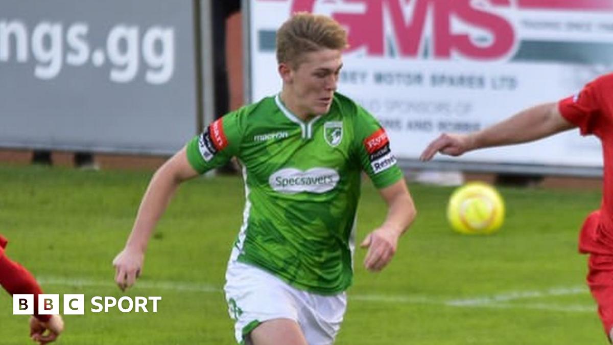 Jake Andrews: Guernsey FC extend Bristol City youngster's loan at ...