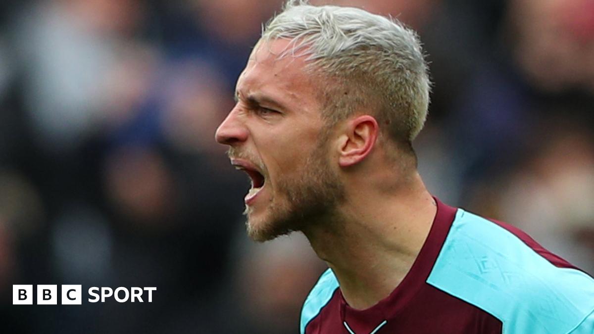 West Ham United 3-0 Southampton - BBC Sport