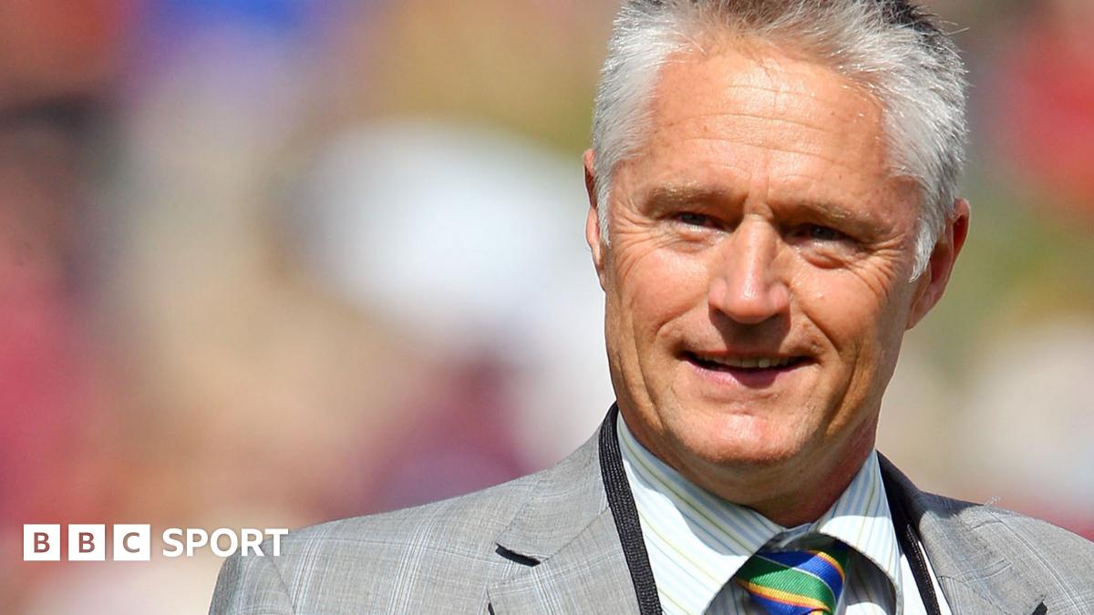 Gavin Larsen: Warwickshire appoint New Zealand selector as performance ...