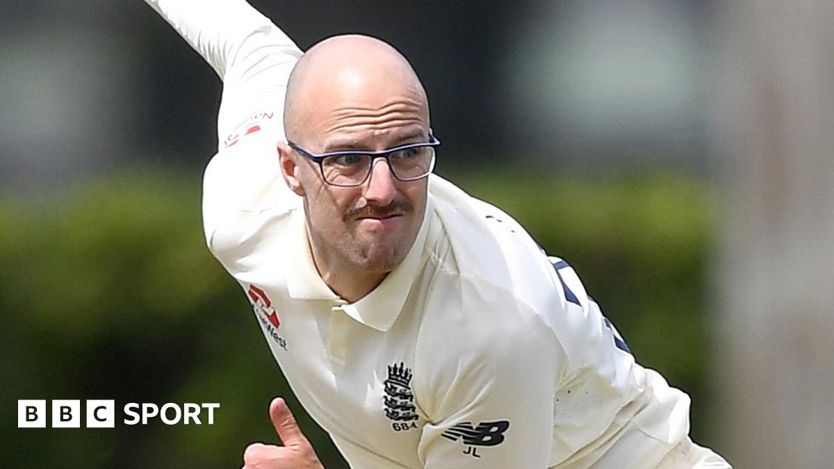South Africa v England: Jack Leach to return home with illness - BBC Sport