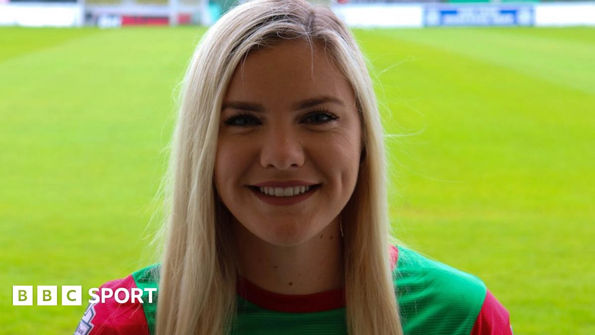 Jackie Simpson: Glentoran Women sign defender from UDG Tenerife - BBC Sport