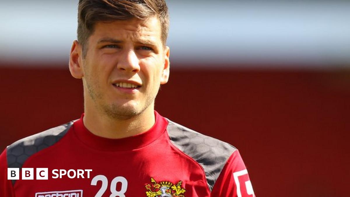 Connor Smith: AFC Wimbledon sign former Watford midfielder - BBC Sport