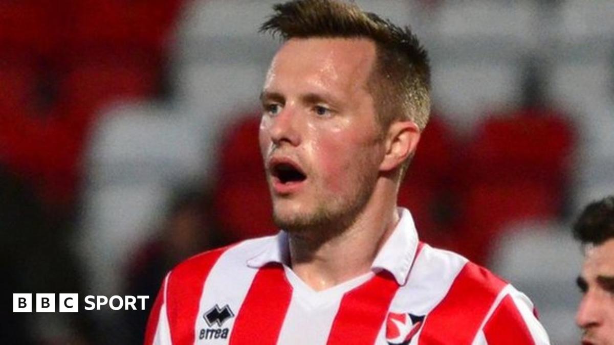 Kevin Nicholson hopeful new forwards can keep Torquay safe - BBC Sport
