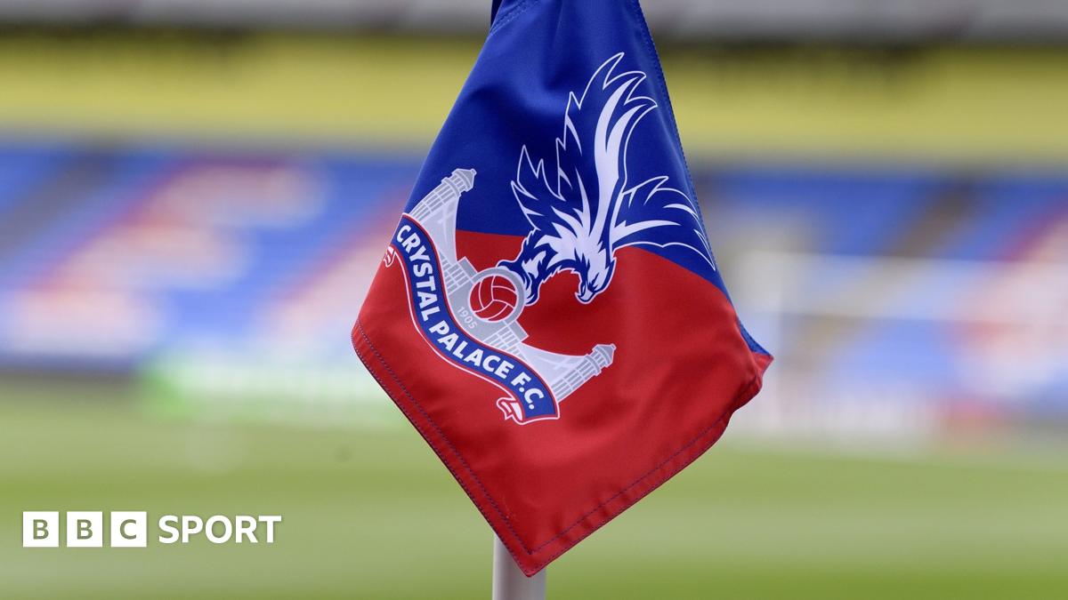 Crystal Palace condemn racist comments aimed at club doctor - BBC Sport