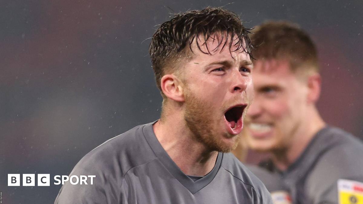 Jack Simpson: Leyton Orient sign defender who left Cardiff City over ...