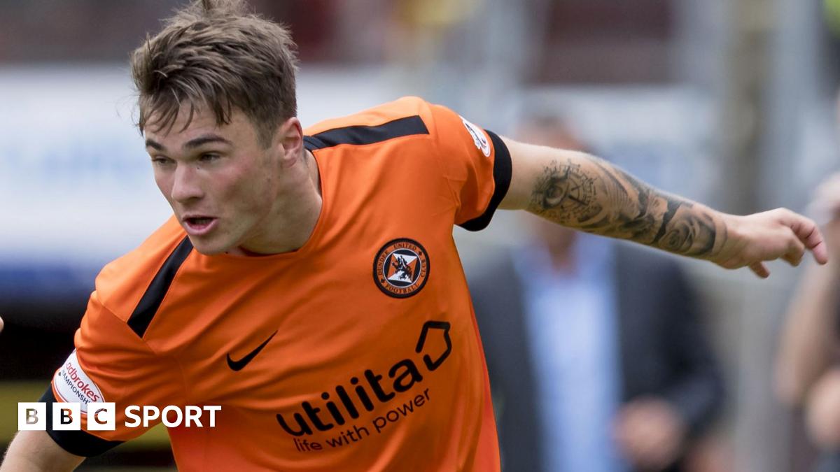 Dundee Utd: Jamie Robson disciplined for painting face black - BBC Sport