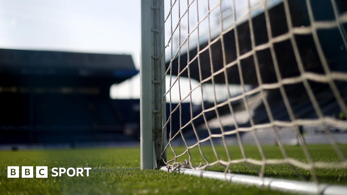 Milton Keynes Dons 5-0 Walsall - BBC Sport